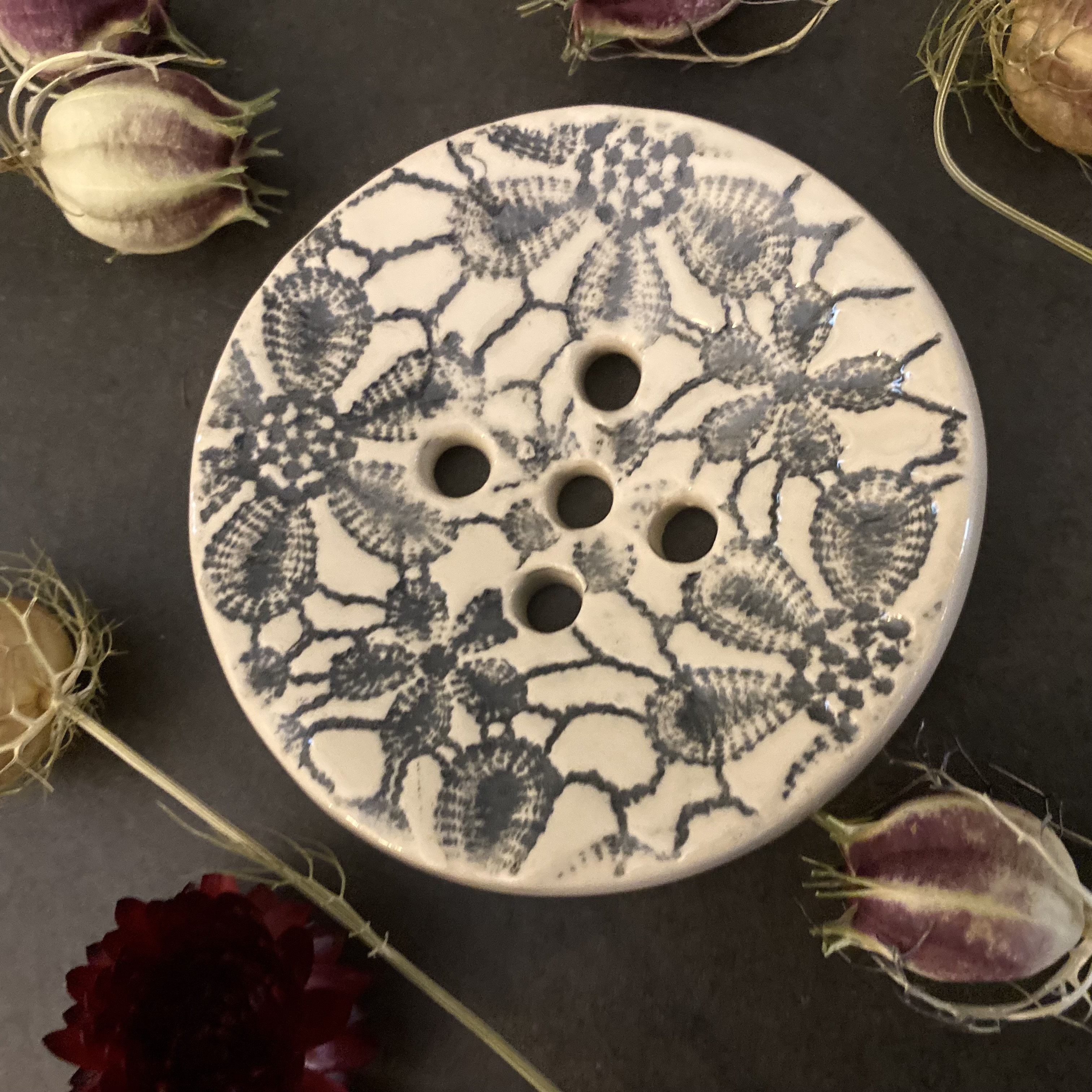 Handmade Embossed Ceramic Soap Dish - Daisy (Circular) | Wild & Myrtle